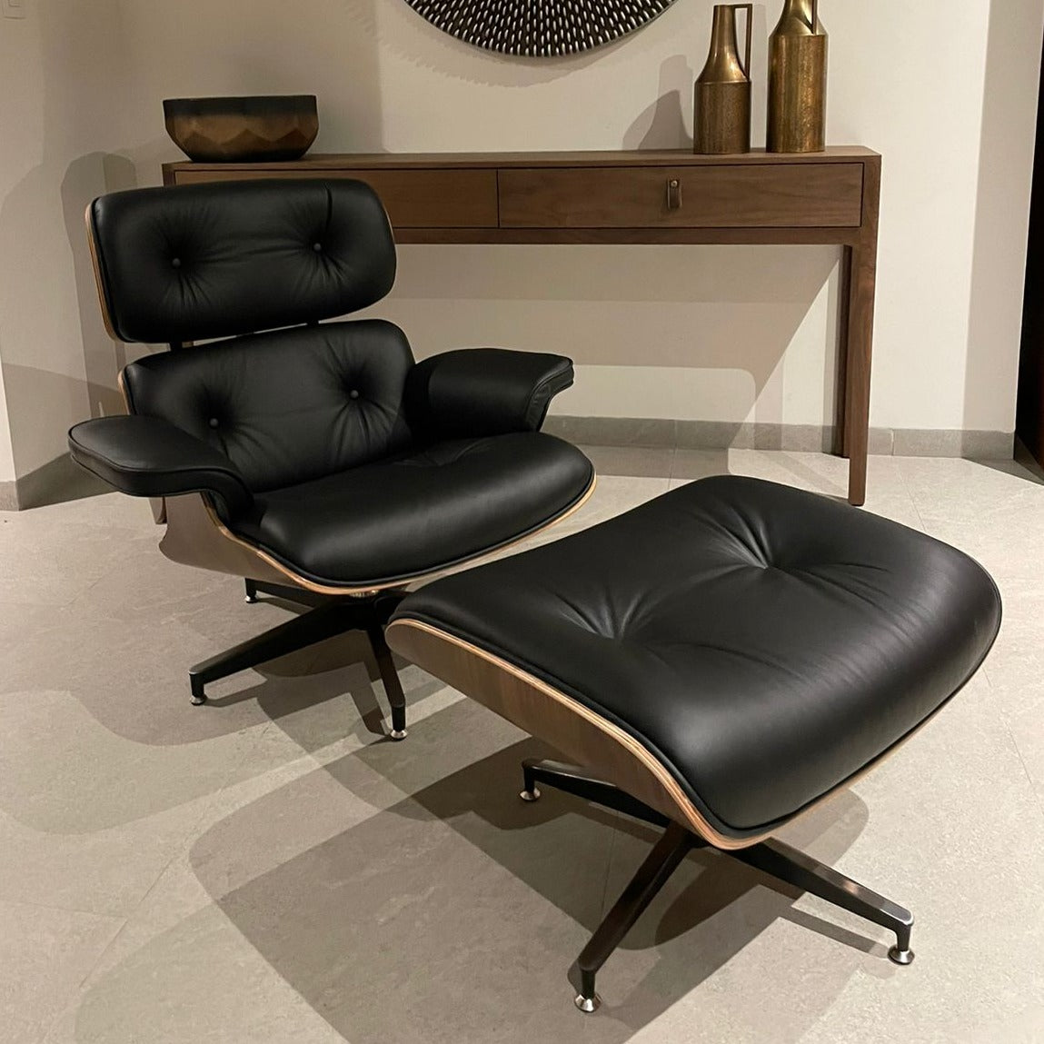 Silla Lounge Eames + Ottoman Réplica - Piel Genuina Negro – SPAACIO ...